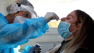 Πλαφόν στις τιμές των τεστ για τον κορωνοϊό (40 ευρώ το μοριακό, 10 ...